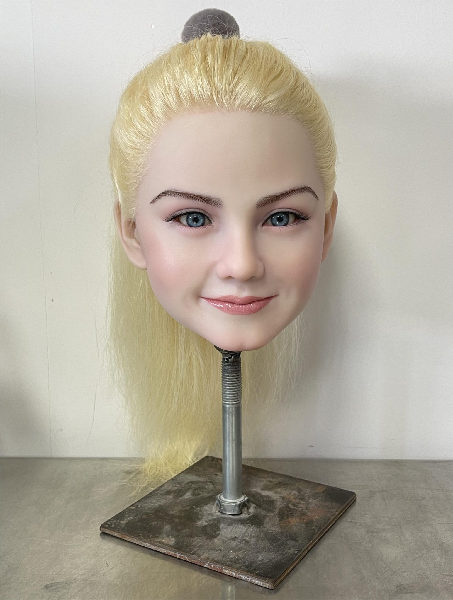 Catdoll Alisa hard silicone head (more heads please ask me for links ...