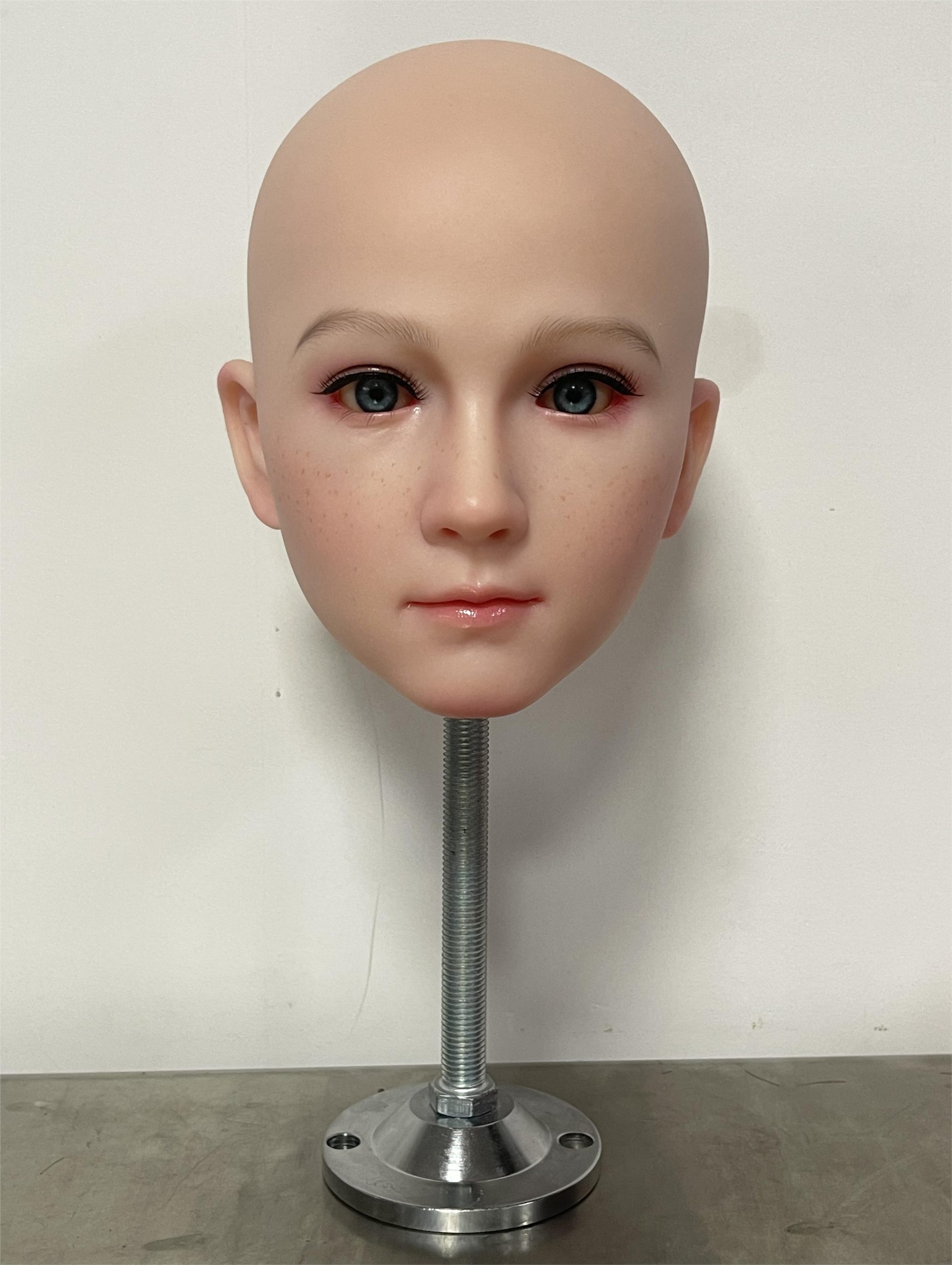 Lucy soft silicone head – CATDOLL
